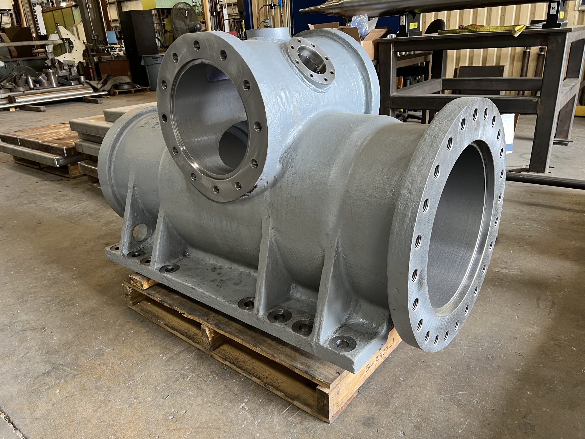 Machining New Die Casting Machine Component | Columbia Machine Works