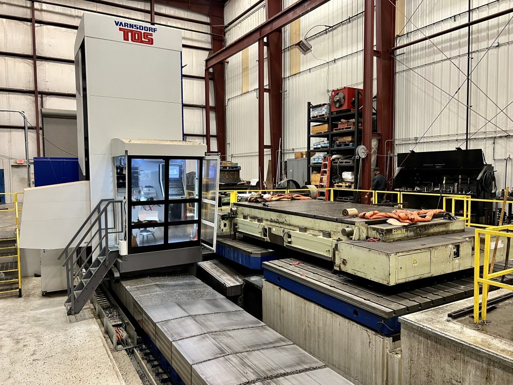 80,000 Pound Bolster Plate Machining | Columbia Machine Works